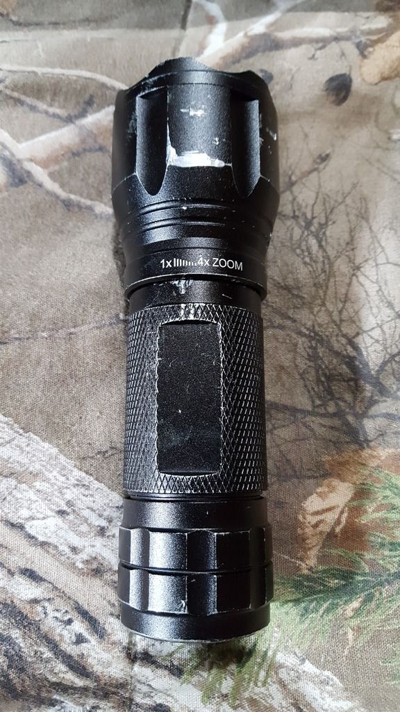 Need Help Identifying this light please. - Multiple AAA Flashlights - BudgetLightForum.com